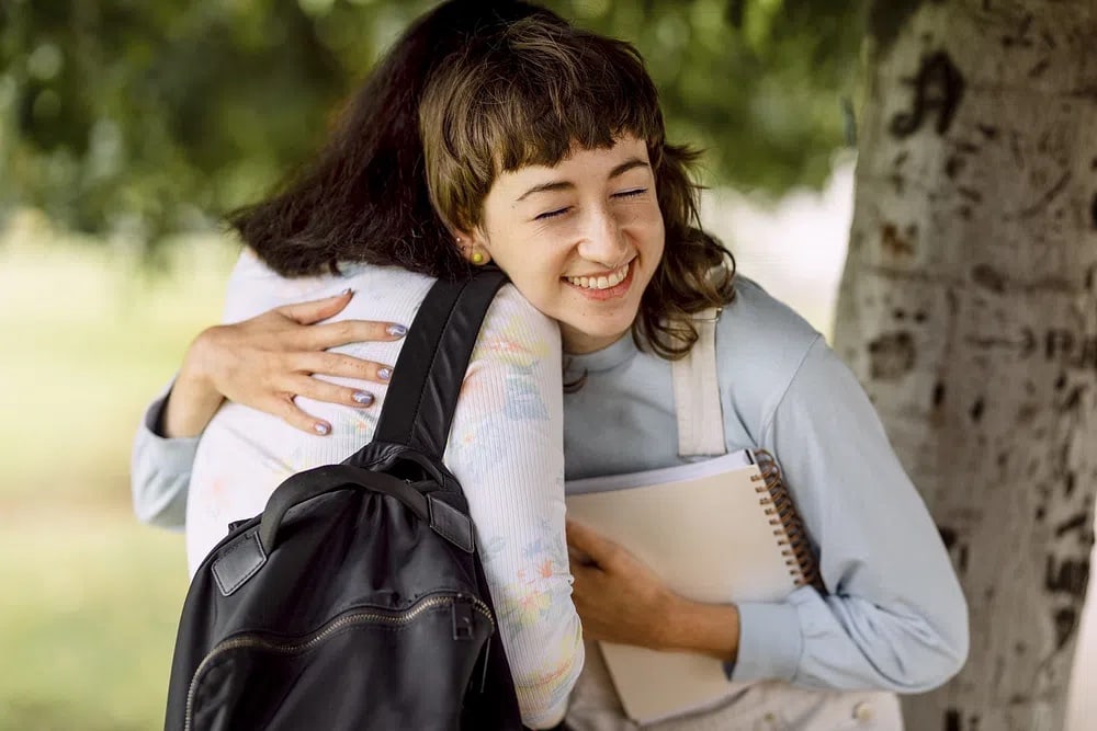 Dating for nerds: the ultimate guide for queer geeks looking for love