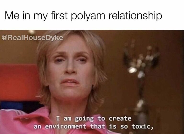 Best queer polyamory memes on the Internet right now